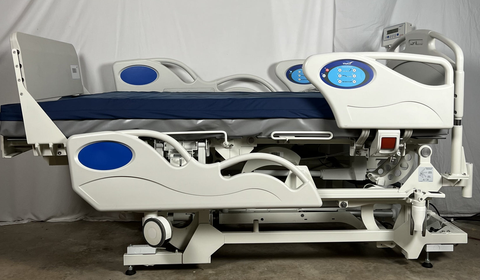 Hospital-Grade Total Lift Bed | 425lb Capacity Stand-Assist Medical Bed for Enhanced Mobility ...